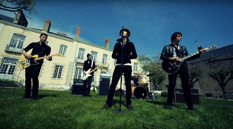 10 clips made in Mayenne